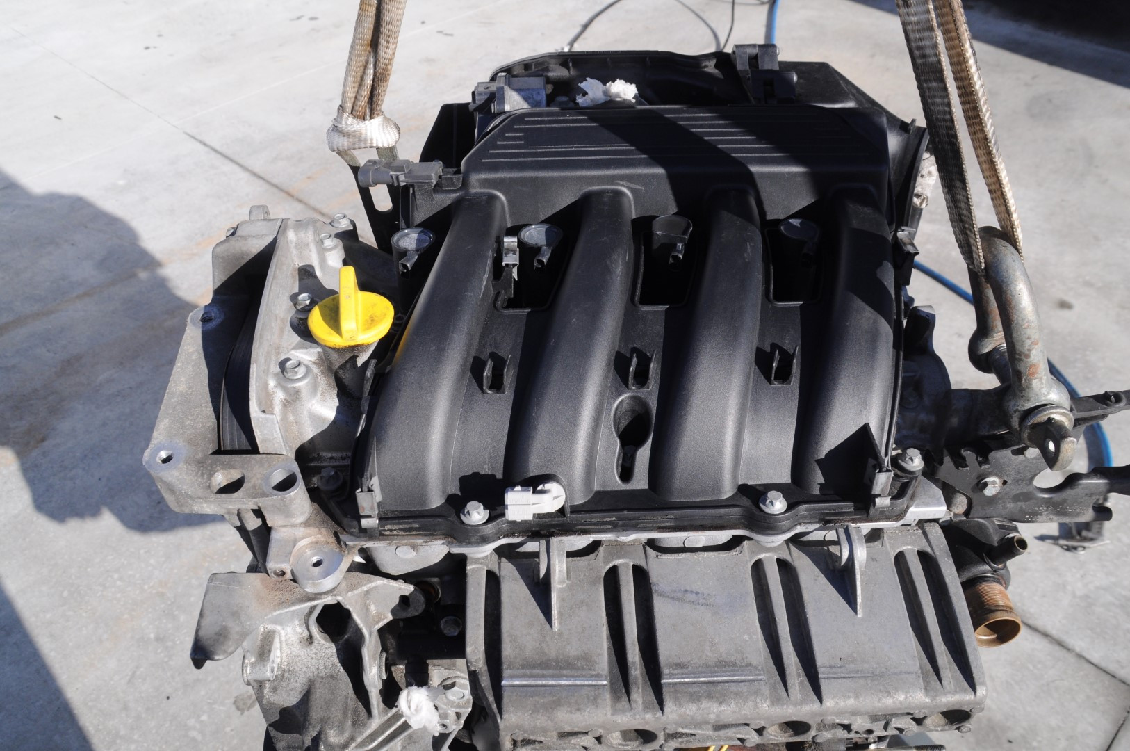 Motor Renault 1.6 16V - Serviços Auto - PCQAR.PT